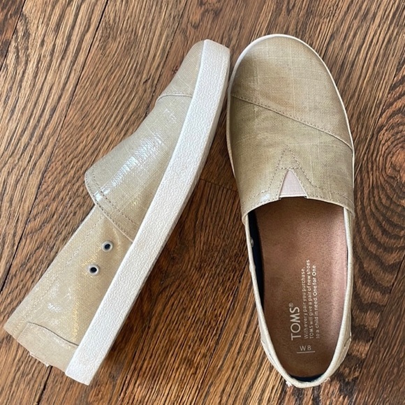 Shoes | Nwot Patent Leather Avalon Slip Ins | Poshmark